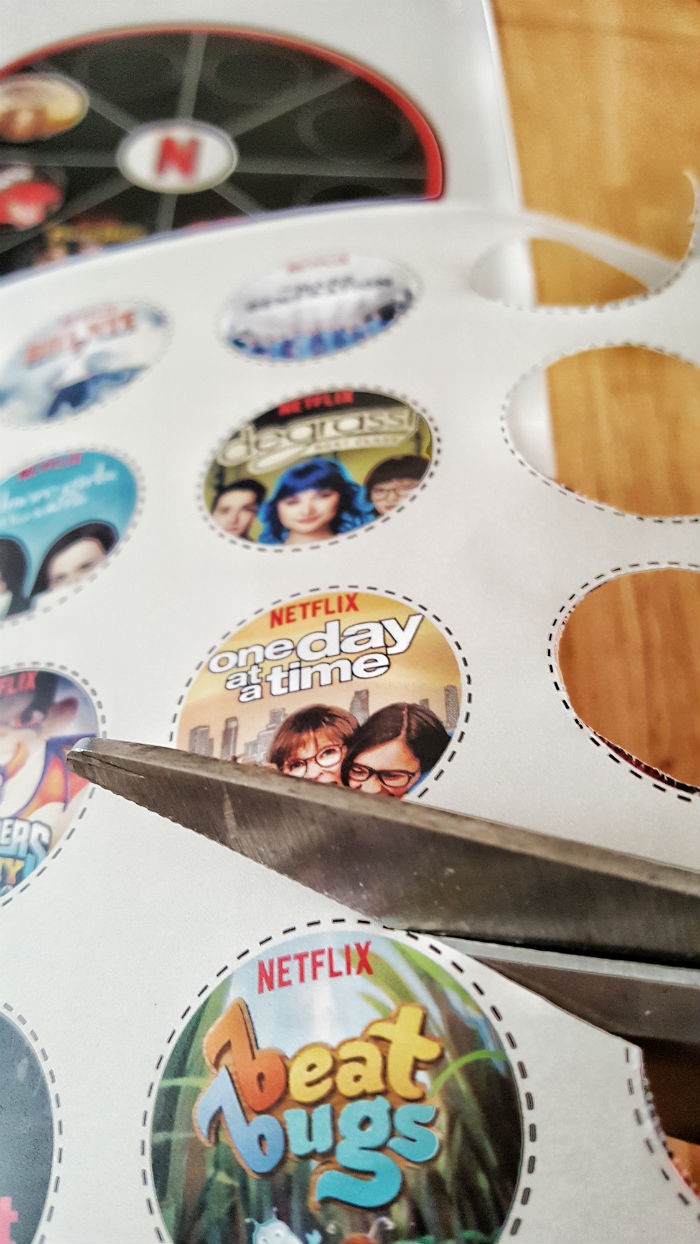 How to Make a Netflix Roulette Wheel and Decide What Family Show to ...